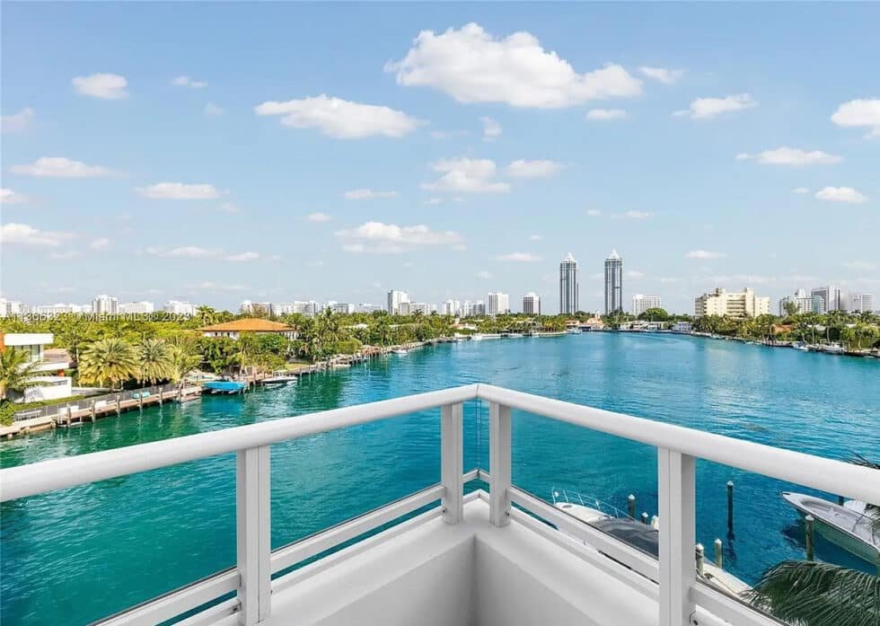 Wellness Paradise: Ritz-Carlton Residences Miami Beach